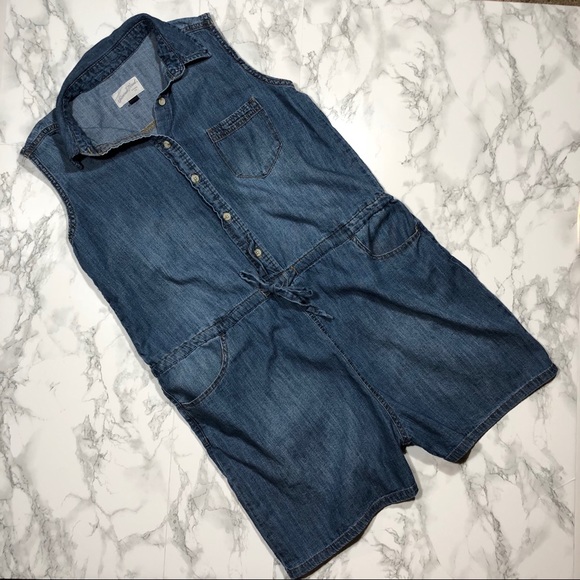 Universal Thread | Jeans | Universal Threads Chambray Romper Medium ...